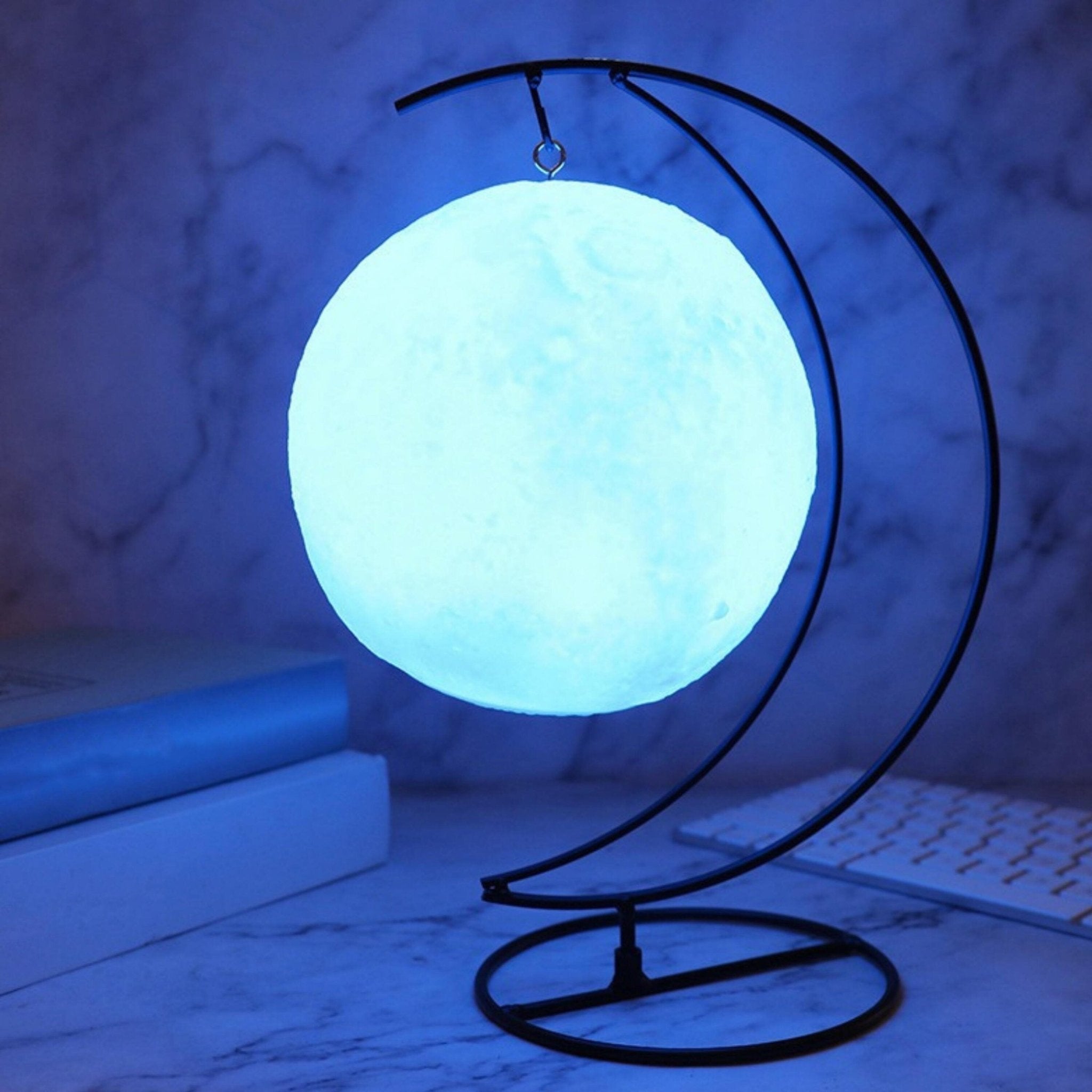 3D Printed Planet and Moon Lamp – Space Mesmerise