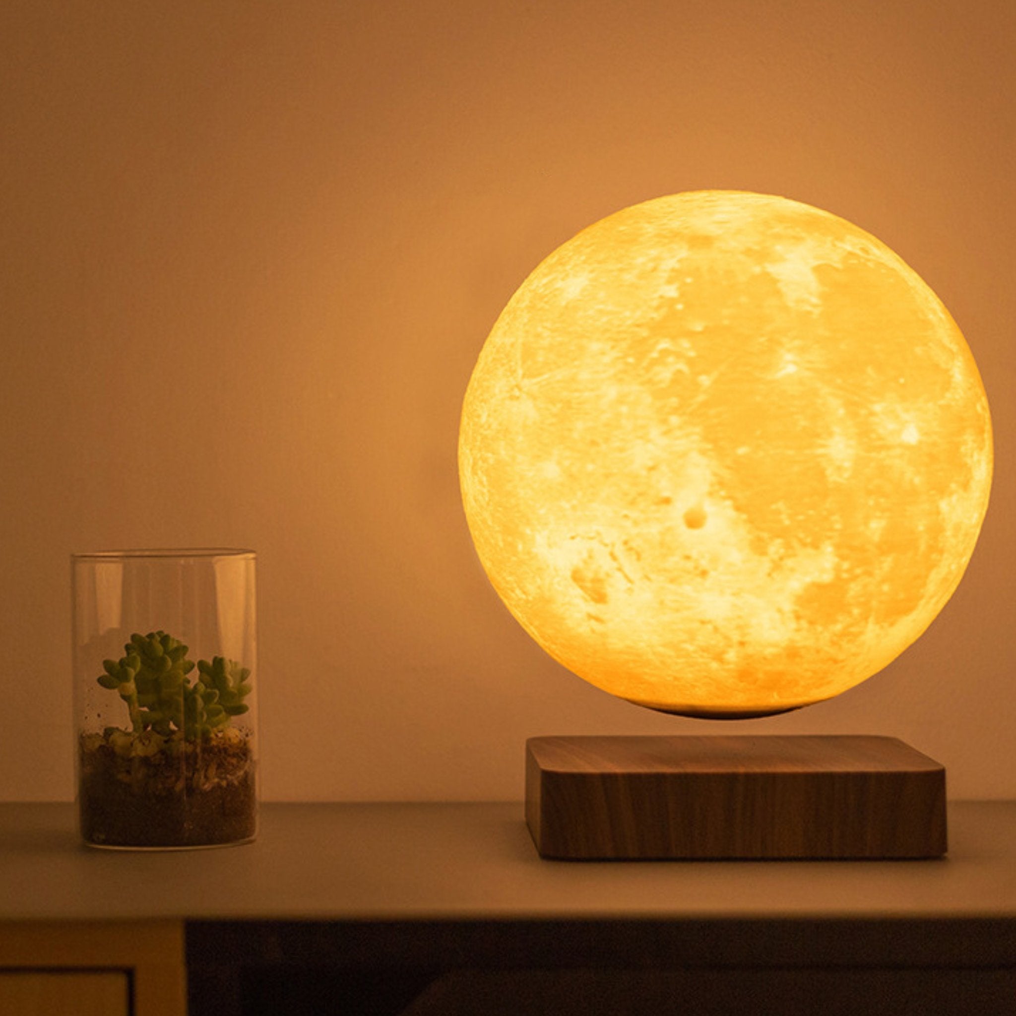 Levitating Moon Lamp – Space Mesmerise